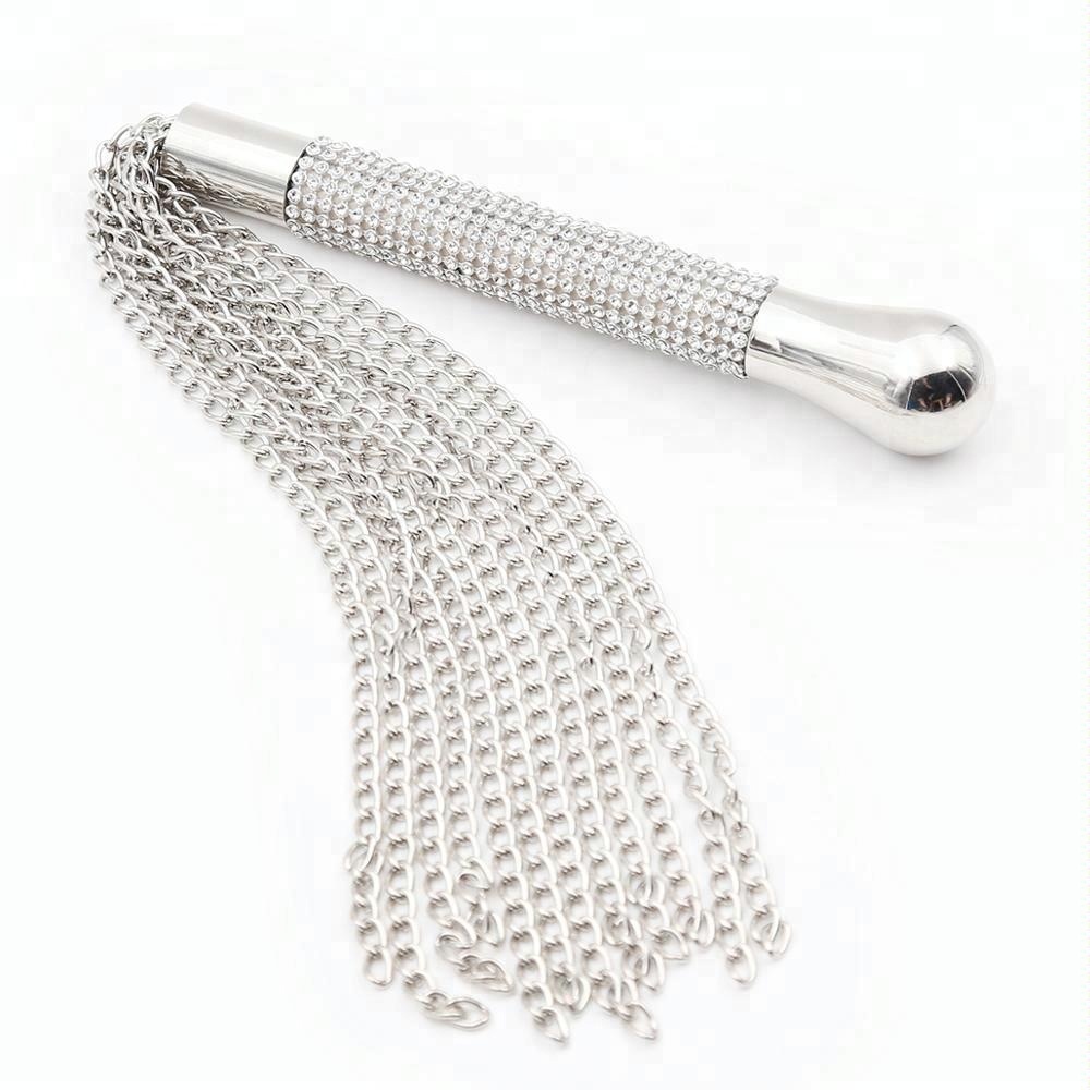 Scatter diamond handle chain with whip,Whips